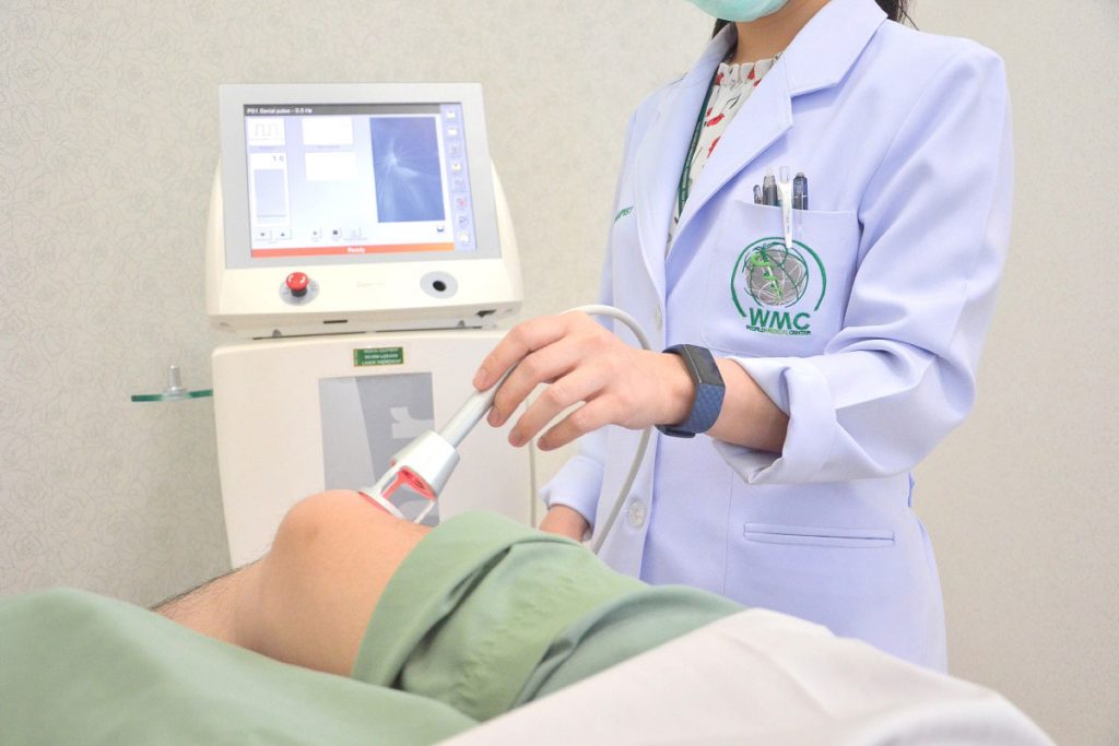 บรรเทาปวด ด้วยเครื่องเลเซอร์กำลังสูง high power laser therapy - World ...